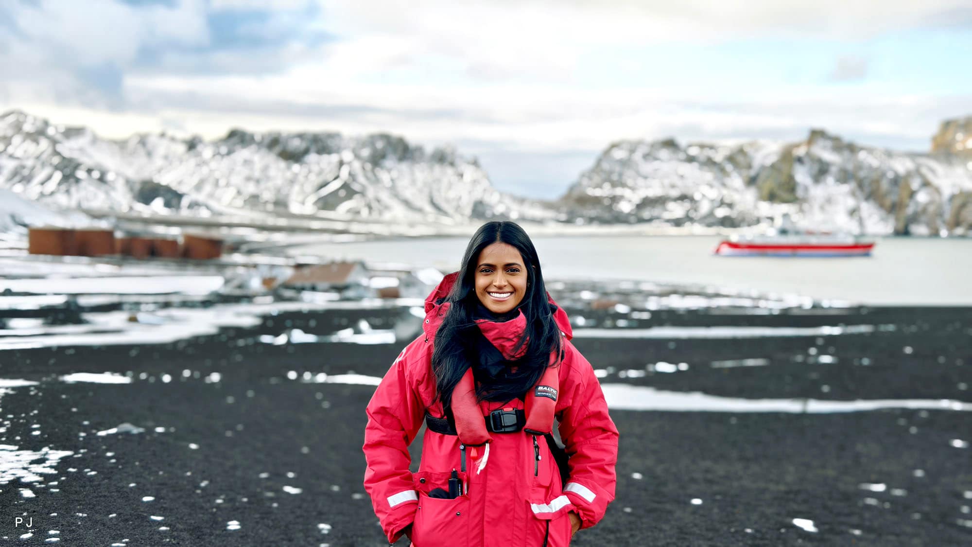 Antarctica Travel Tips: What to Expect on an Expedition Cruise - Range ...